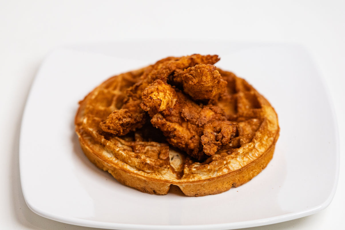 Chicken & Waffles – California Grill & Bar